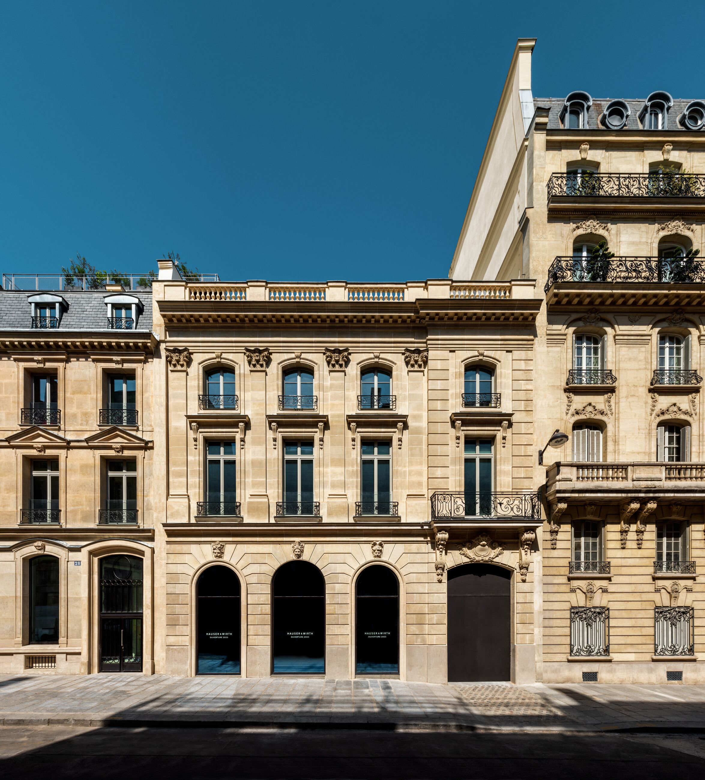 Hauser & Wirth - Contemporary & Modern Art Gallery